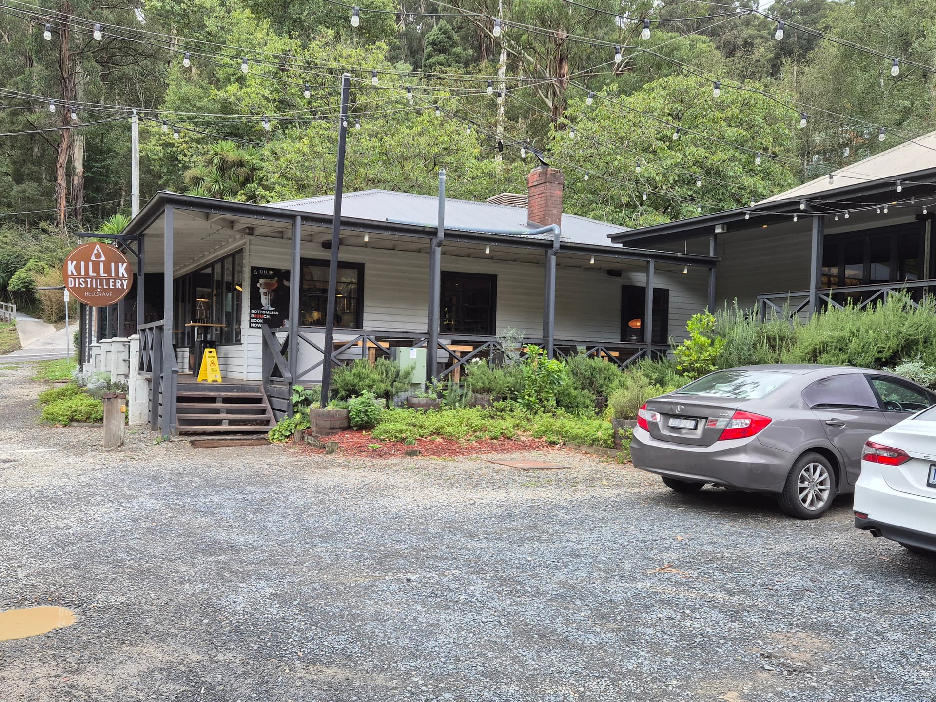 Brief visit to Killik Distillery - Travel - RumX Community: Share ...